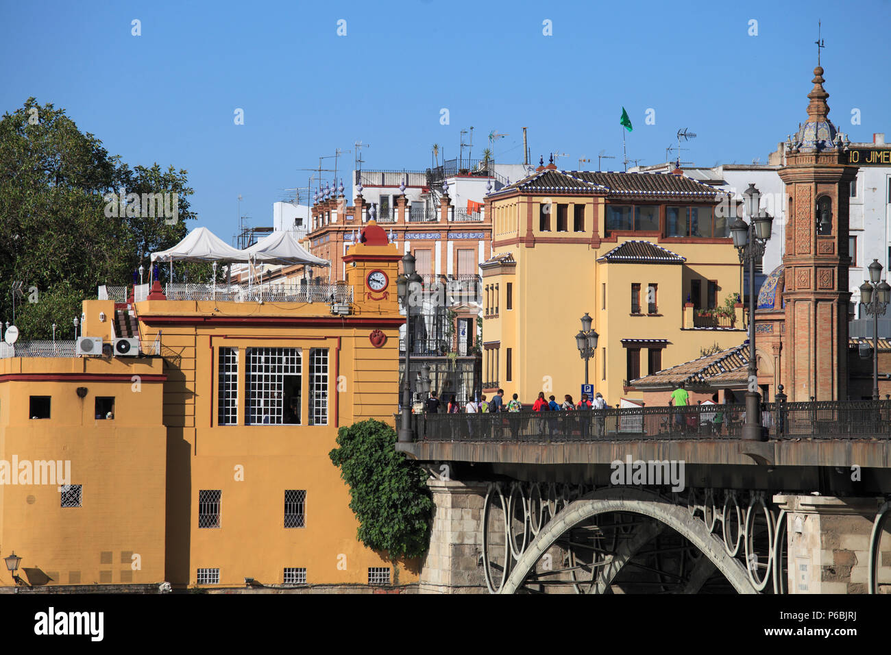 Spain, Andalusia, Seville, Castillo de San Jorge, Isabel II bridge ...
