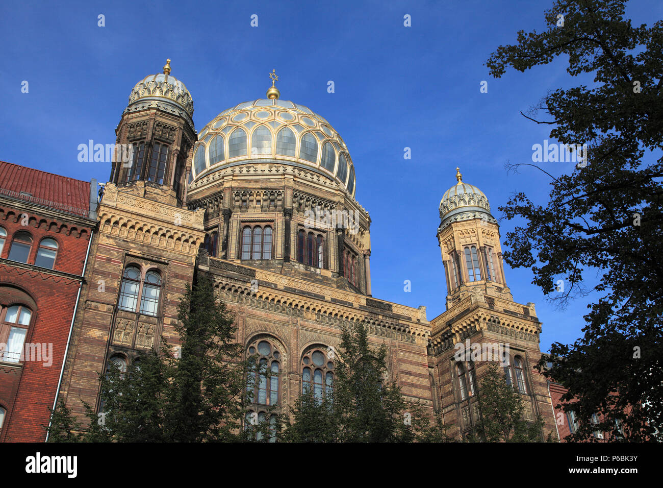 New Synagogue Sky Architecture High Resolution Stock Photography and ...