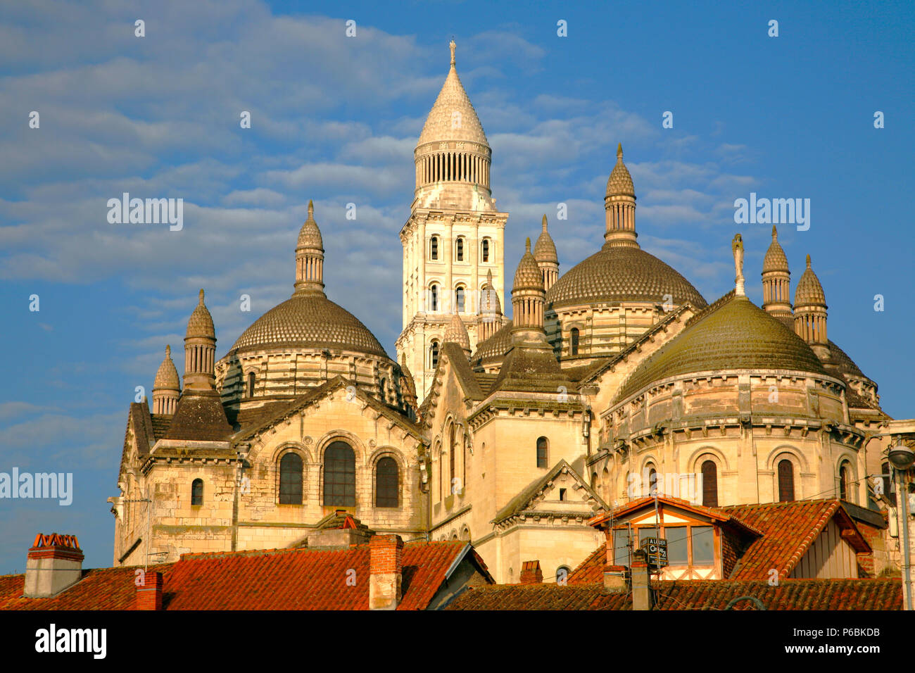 Saint front cathedral city perigueux dordogne hi-res stock photography ...