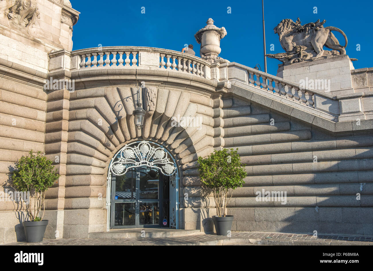 Faust hi-res stock photography and images - Alamy