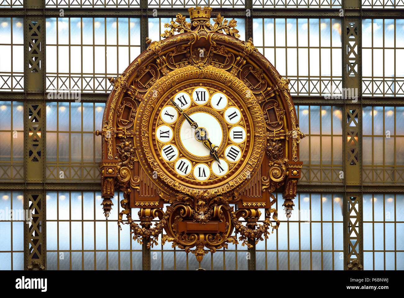 Europe france paris inside hi-res stock photography and images - Alamy