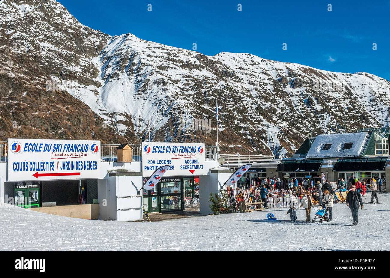 Landscape of the pyrenees hi-res stock photography and images - Alamy