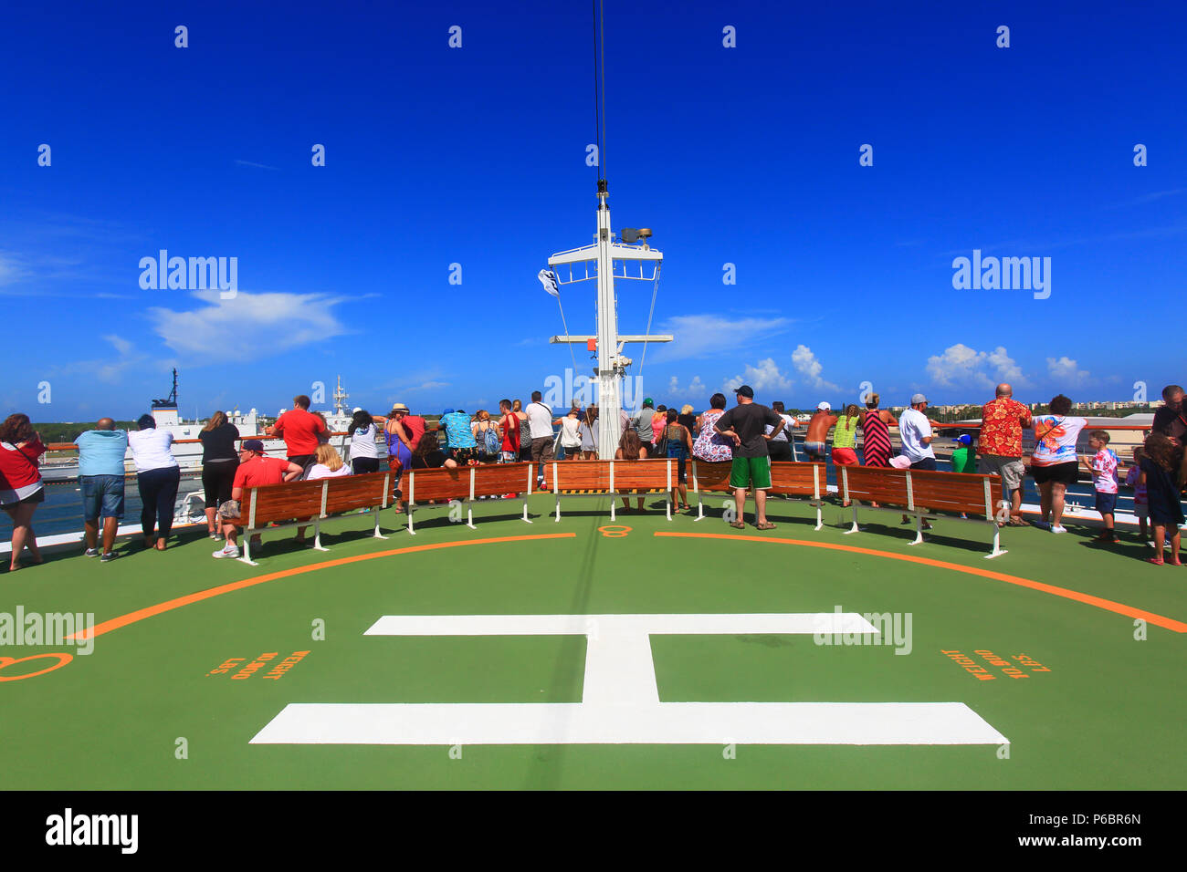 Mandatory credit: Freedom of the Seas. Royal Caribbean Stock Photo - Alamy