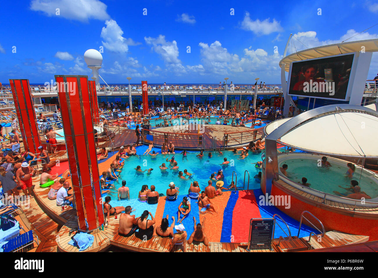 Mandatory credit: Freedom of the Seas. Royal Caribbean Stock Photo - Alamy