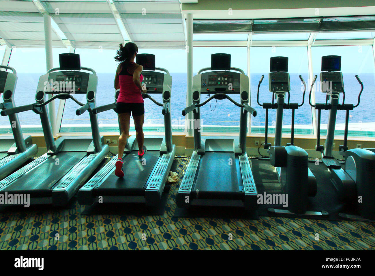 Mandatory credit: Freedom of the Seas. Royal Caribbean Stock Photo - Alamy