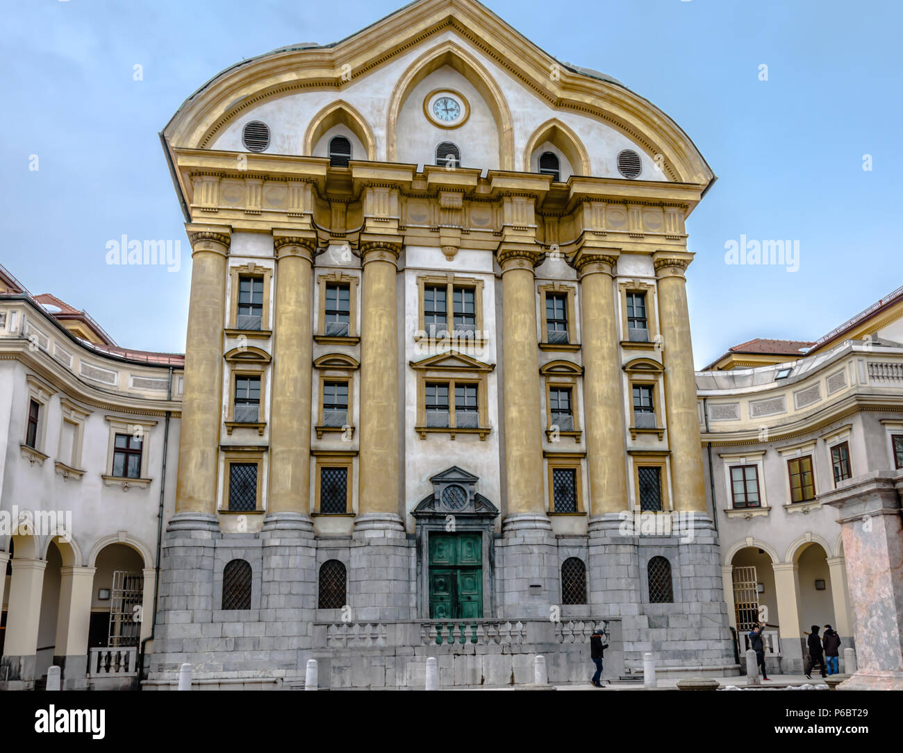 Pillar of the holy trinity hi-res stock photography and images - Alamy