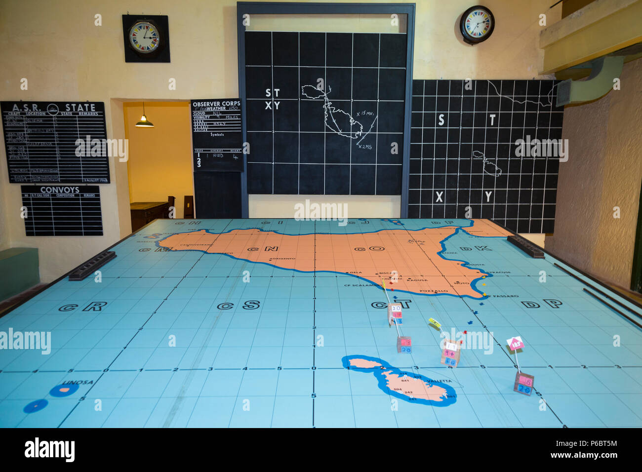 Raf the operations room hi-res stock photography and images - Alamy