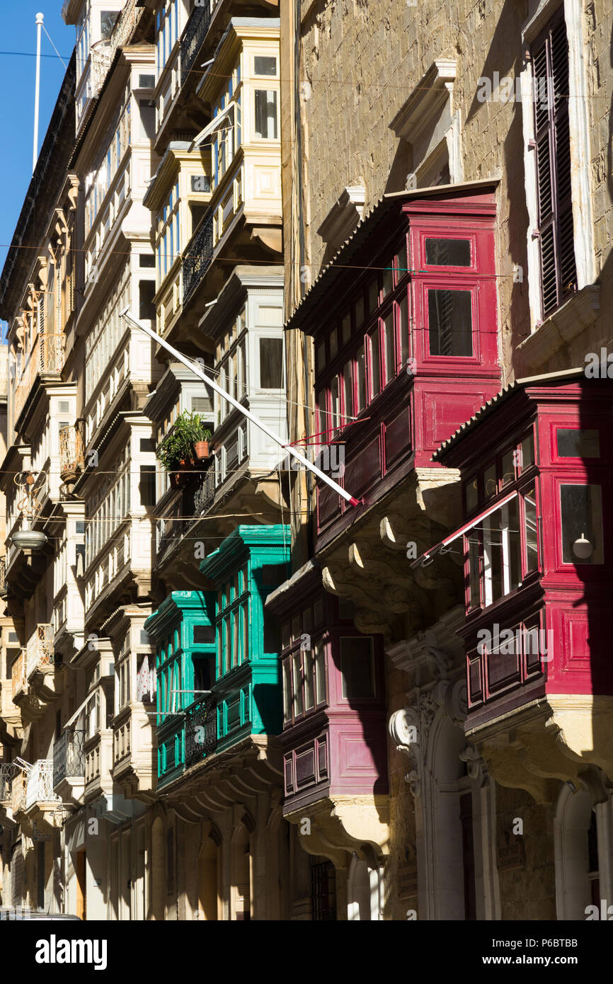 Enclosed balcony valletta malta hi-res stock photography and images - Alamy