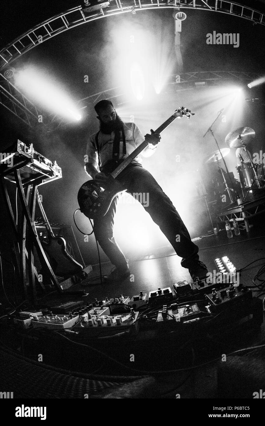 Brian cook bassist hi-res stock photography and images - Alamy