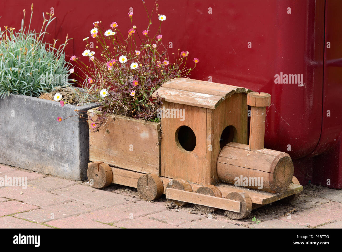 Train pot hi-res stock photography and images - Alamy