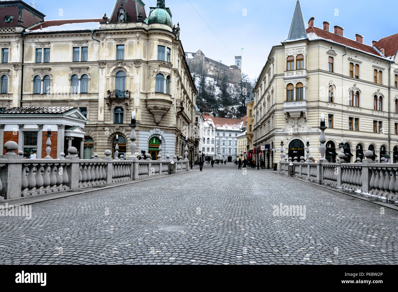 Upper bridge square hi-res stock photography and images - Alamy