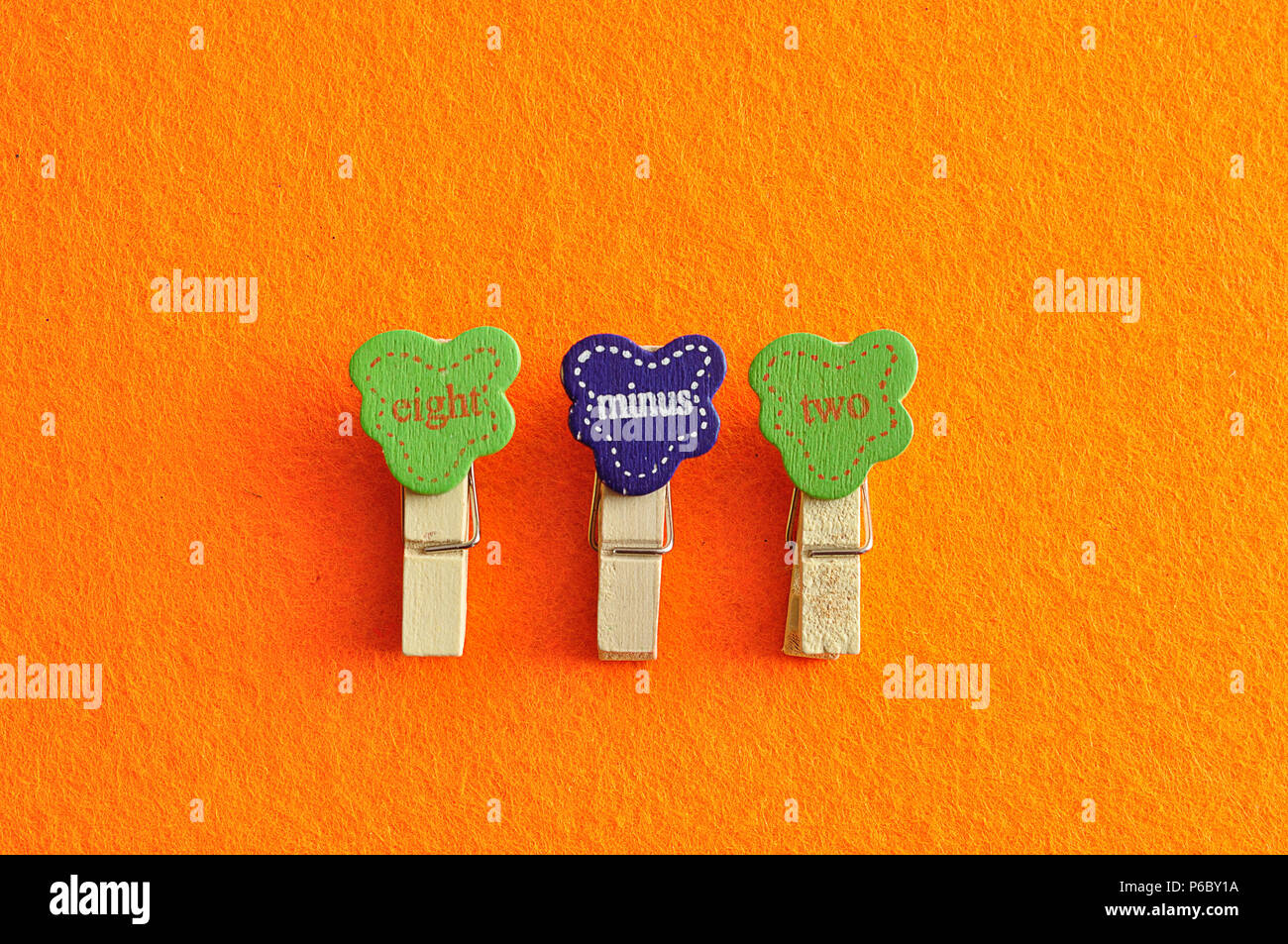 Minus eight hi-res stock photography and images - Alamy