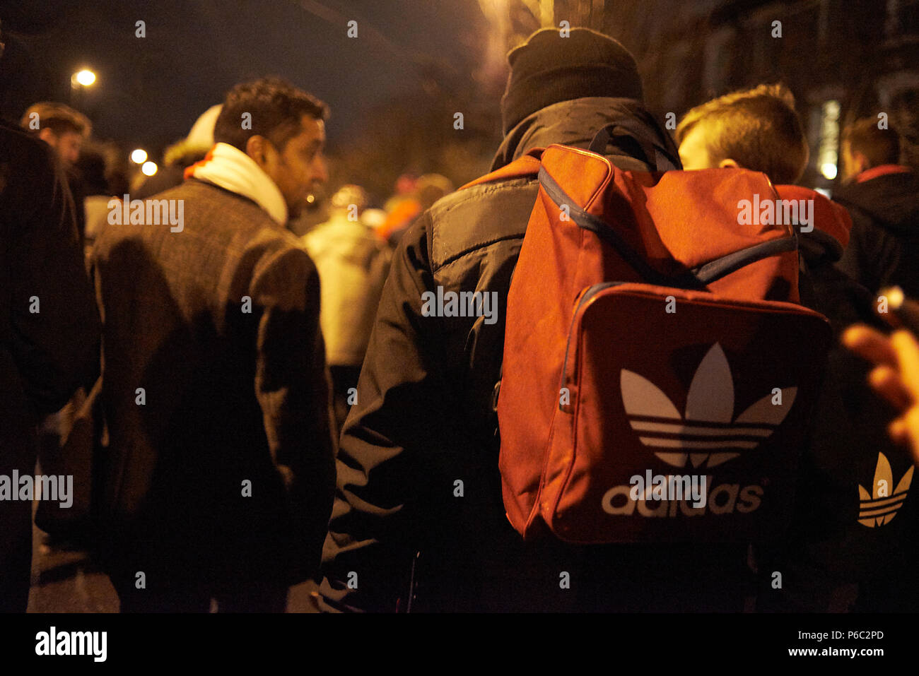 Crowds at Emirates stadium watching the Arsenal playing in the Premier ...