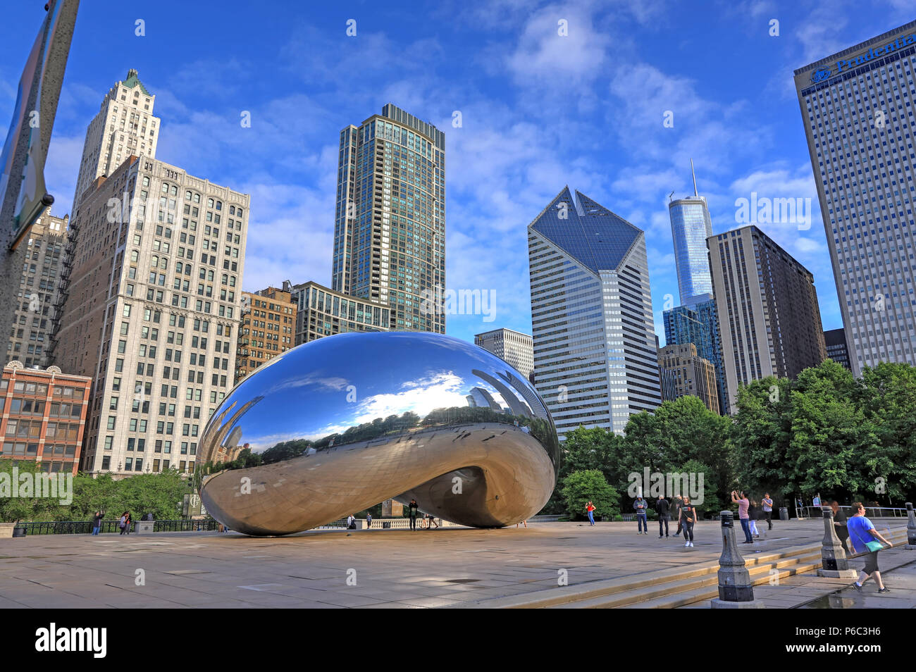 Chicago, Illinois, USA - June 23, 2018: The 'Cloud Gate' also known as ...