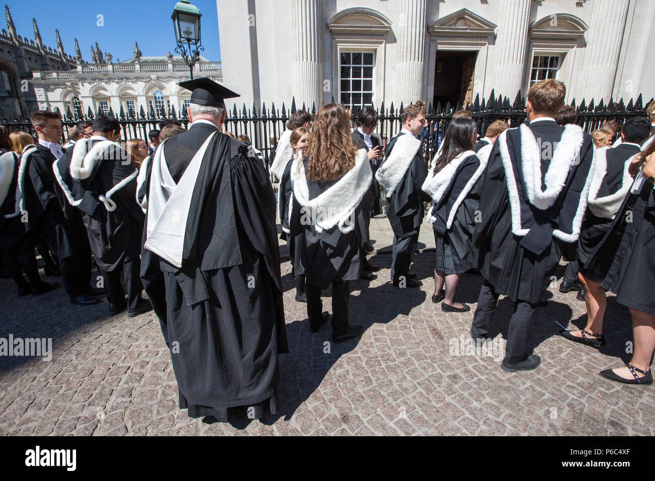 Cambridge university graduation hi-res stock photography and images - Alamy