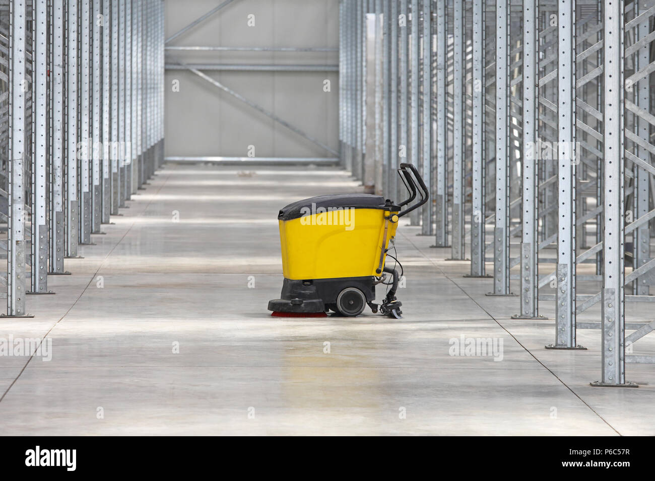 Scrubber machine hi-res stock photography and images - Alamy