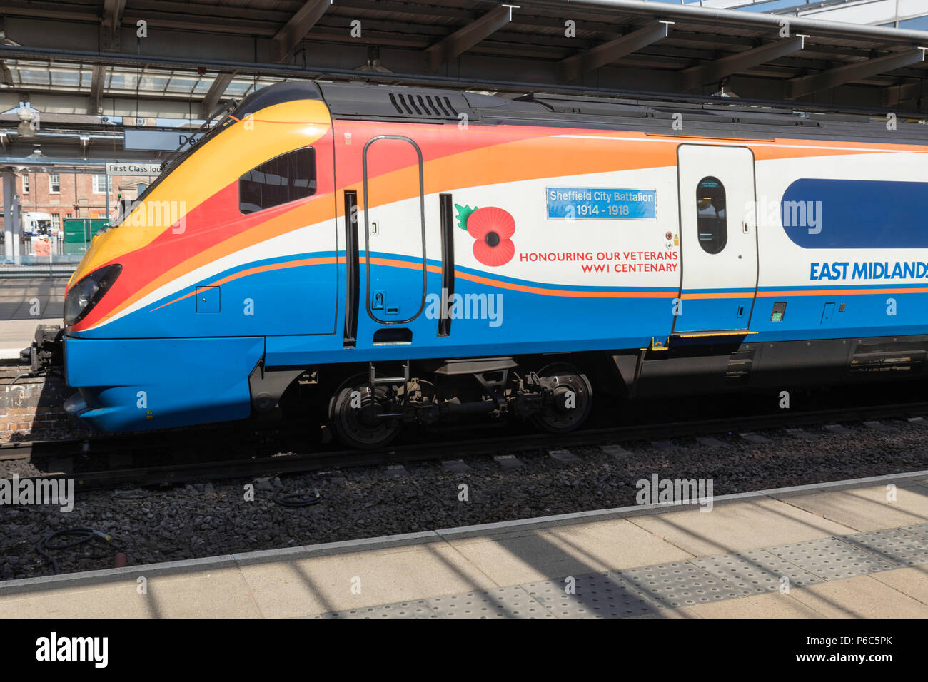Derby train station hi-res stock photography and images - Alamy
