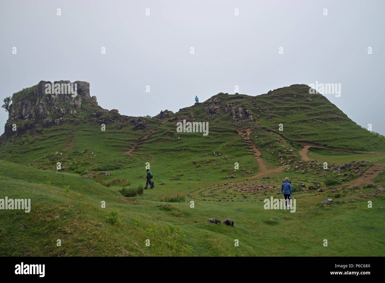 Rock circle hi-res stock photography and images - Alamy