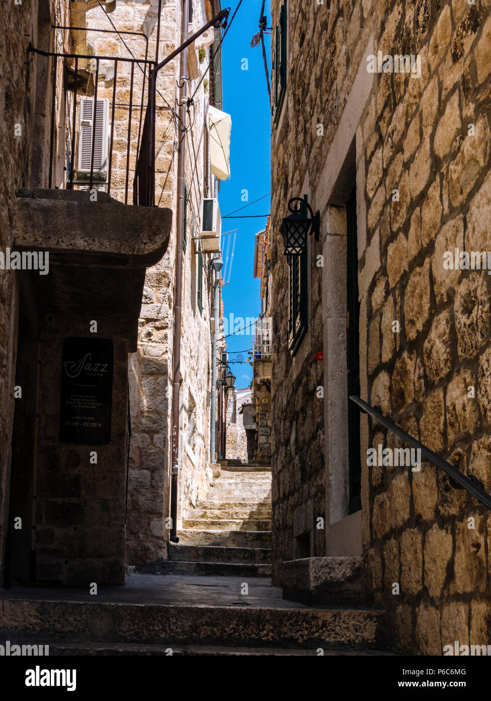 Narrow streets in Hvar downtown Croatia Stock Photo - Alamy