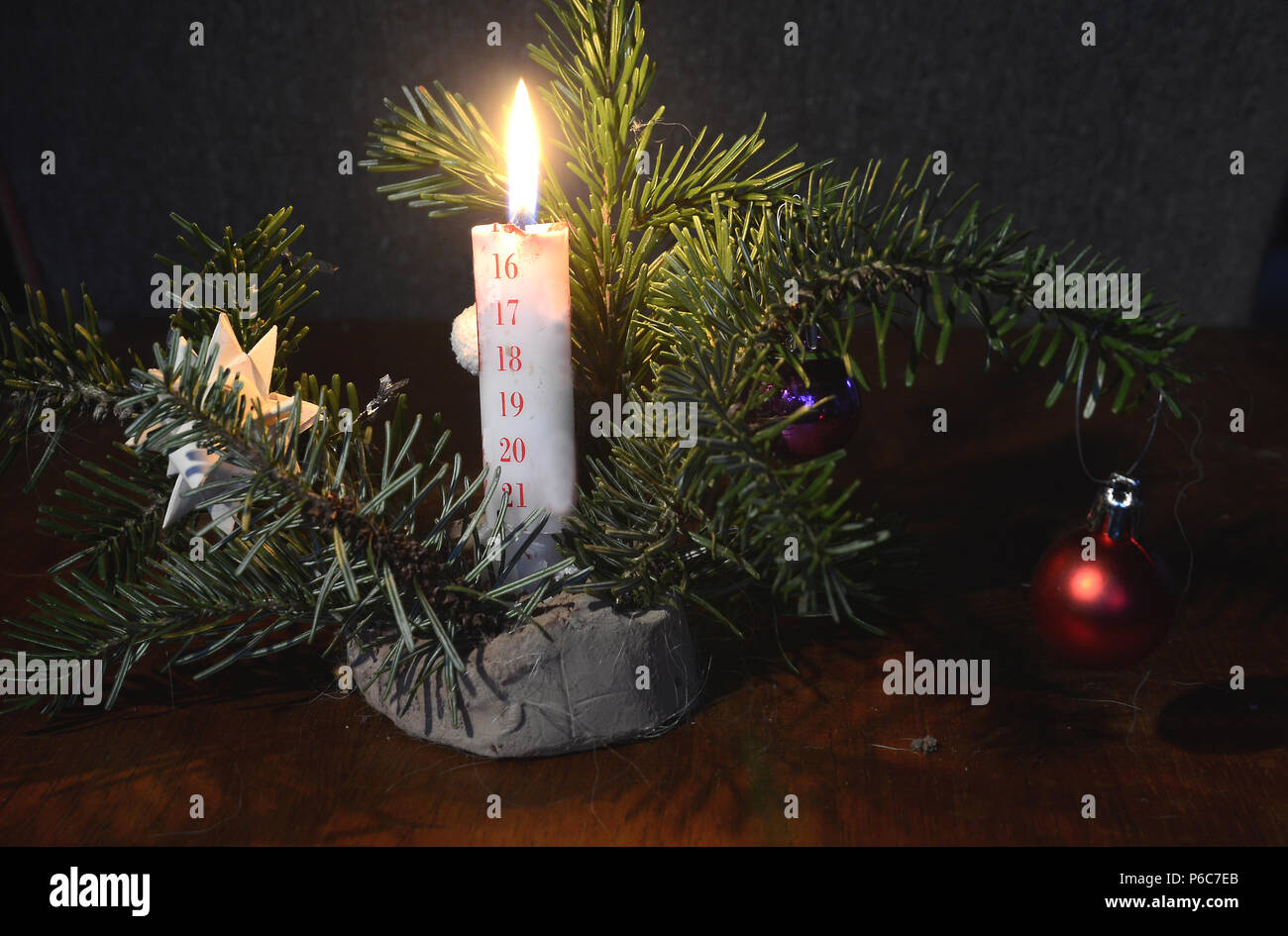 Countdown calendar hi-res stock photography and images - Alamy