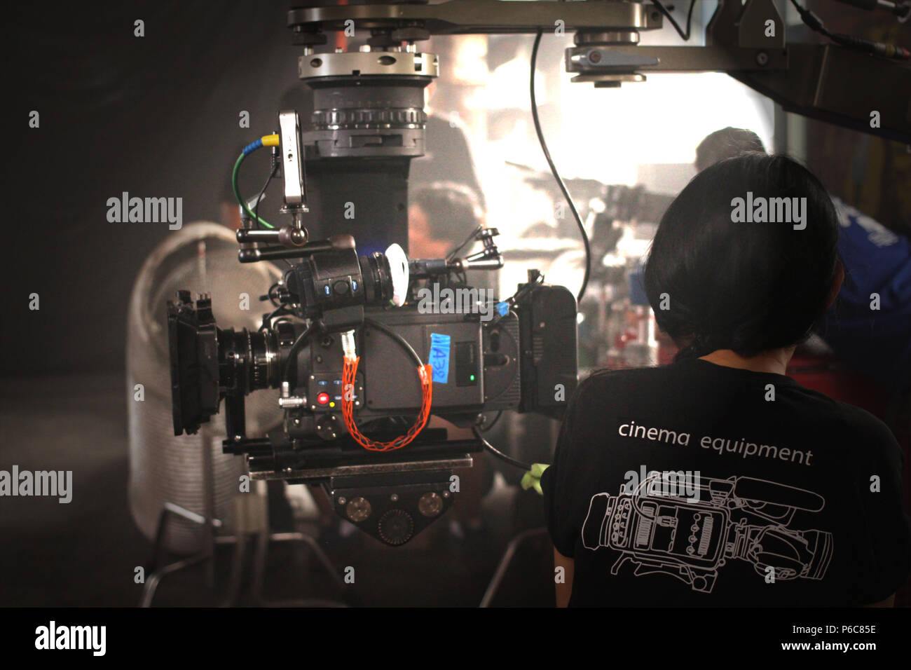 Crane shoot hi-res stock photography and images - Alamy