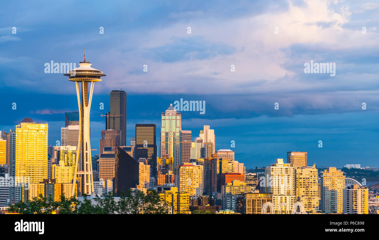 Cityscape scenery hi-res stock photography and images - Alamy