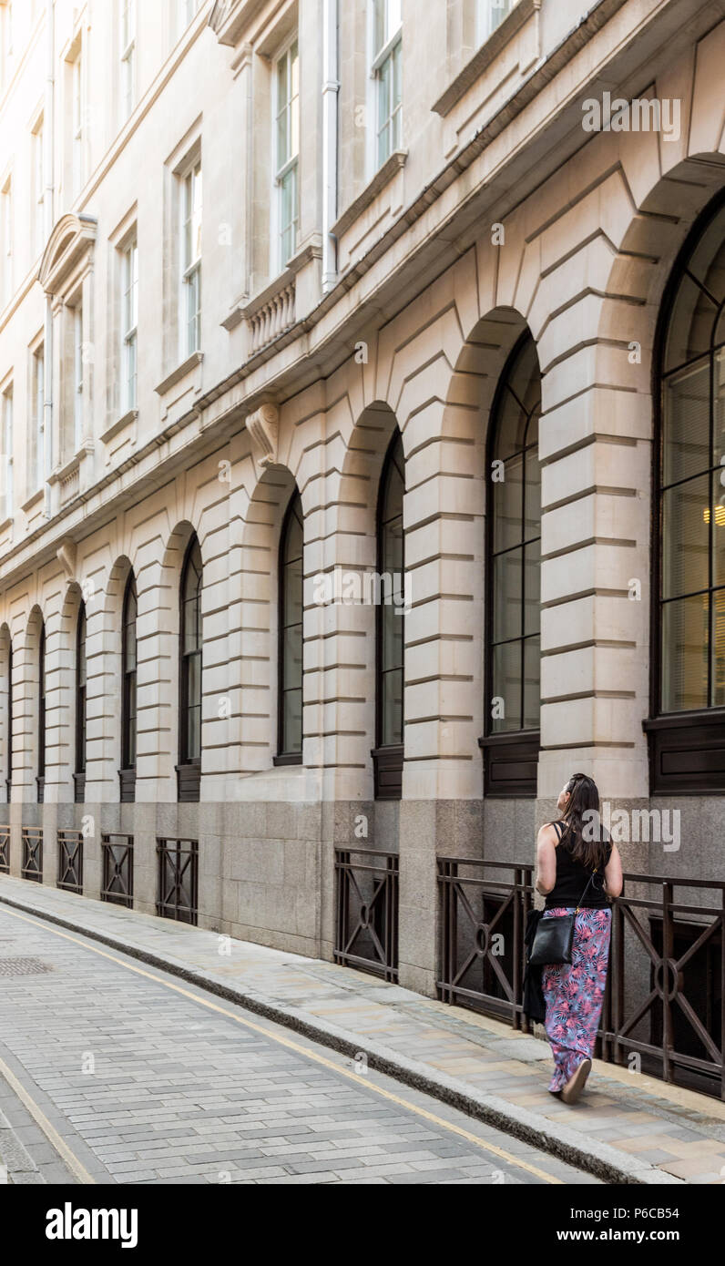 Typical london scene hi-res stock photography and images - Alamy