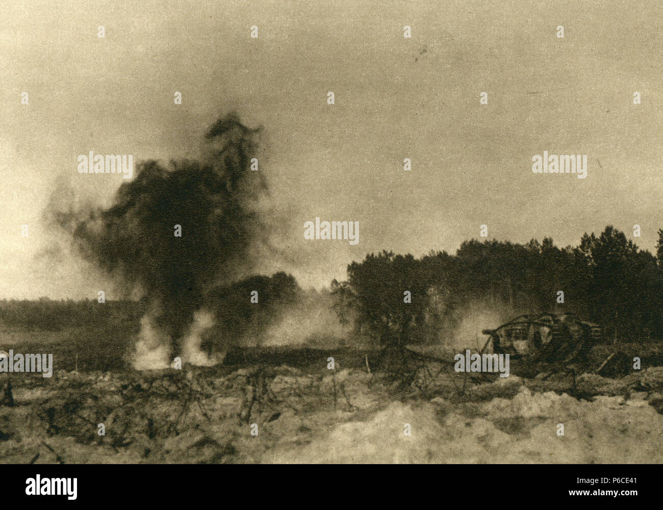 storage tank, battle terrain, mortar, ww1, wwi, world war one Stock ...