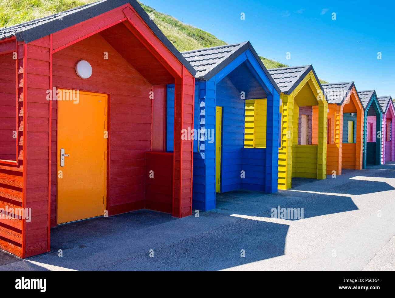 Saltburn beach huts hi-res stock photography and images - Alamy
