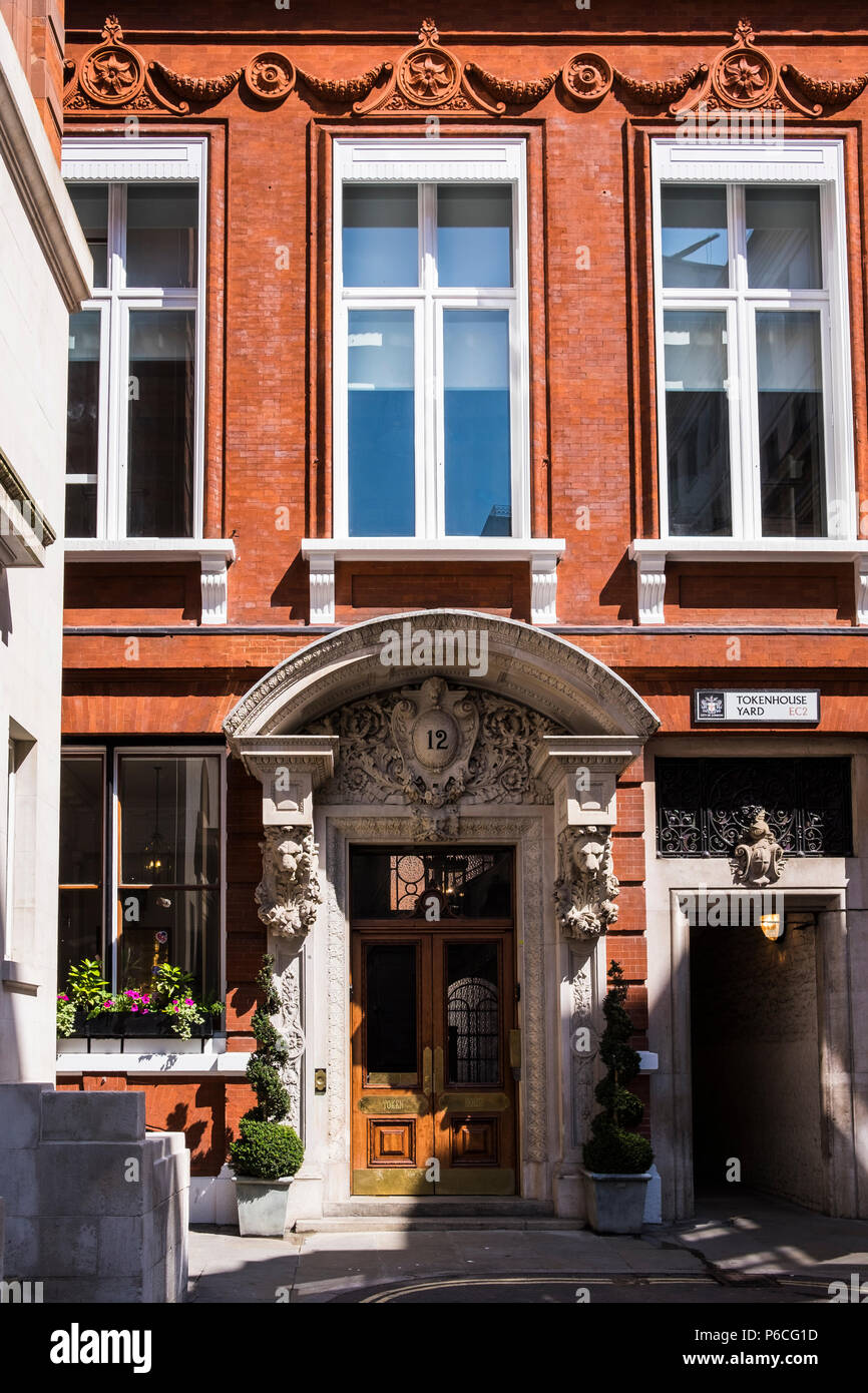 Tokenhouse yard hi-res stock photography and images - Alamy