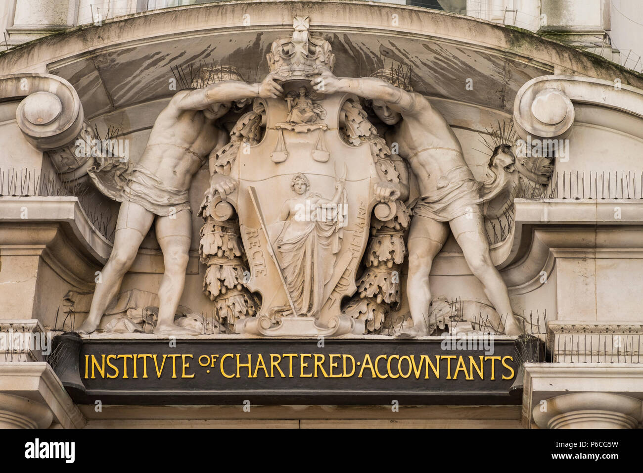 Chartered accountants hi-res stock photography and images - Alamy