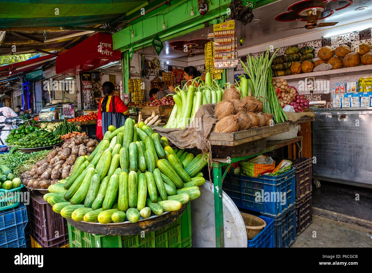 Pahar ganj hi-res stock photography and images - Alamy