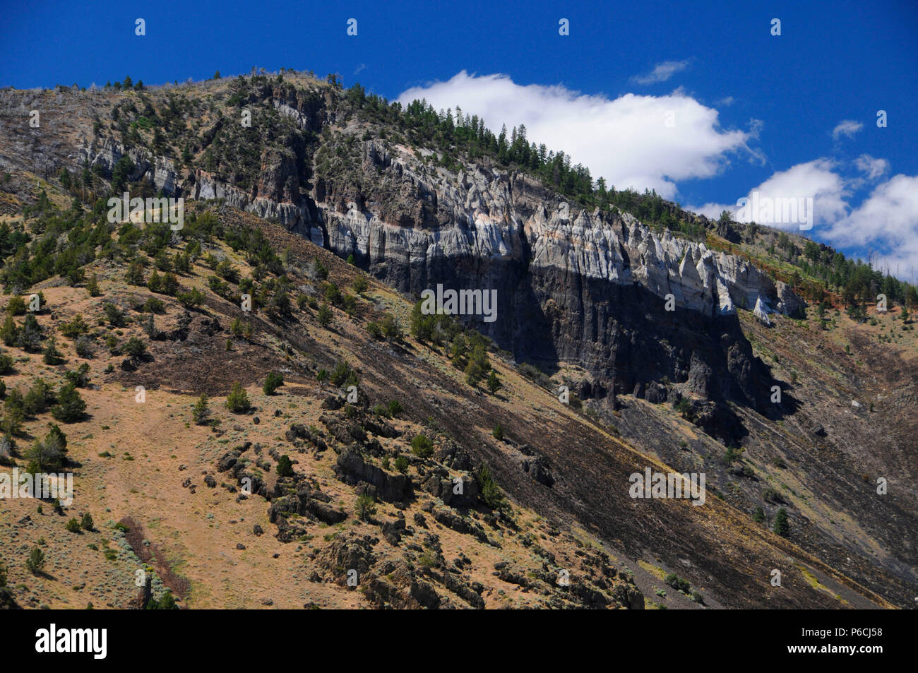 Winter Rim, Summer Lake Wildlife Area, Oregon Outback Scenic Byway ...