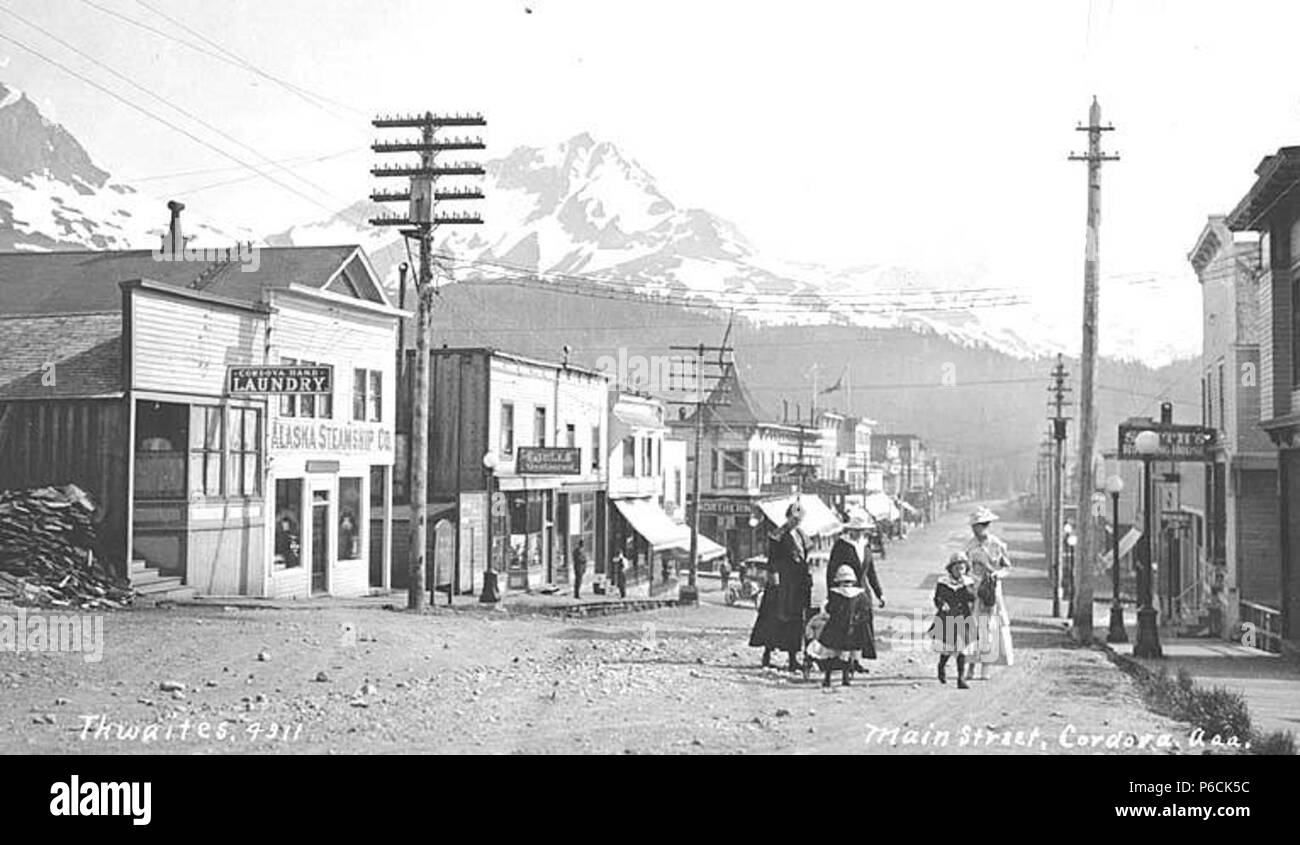 Children in english street Black and White Stock Photos & Images - Alamy