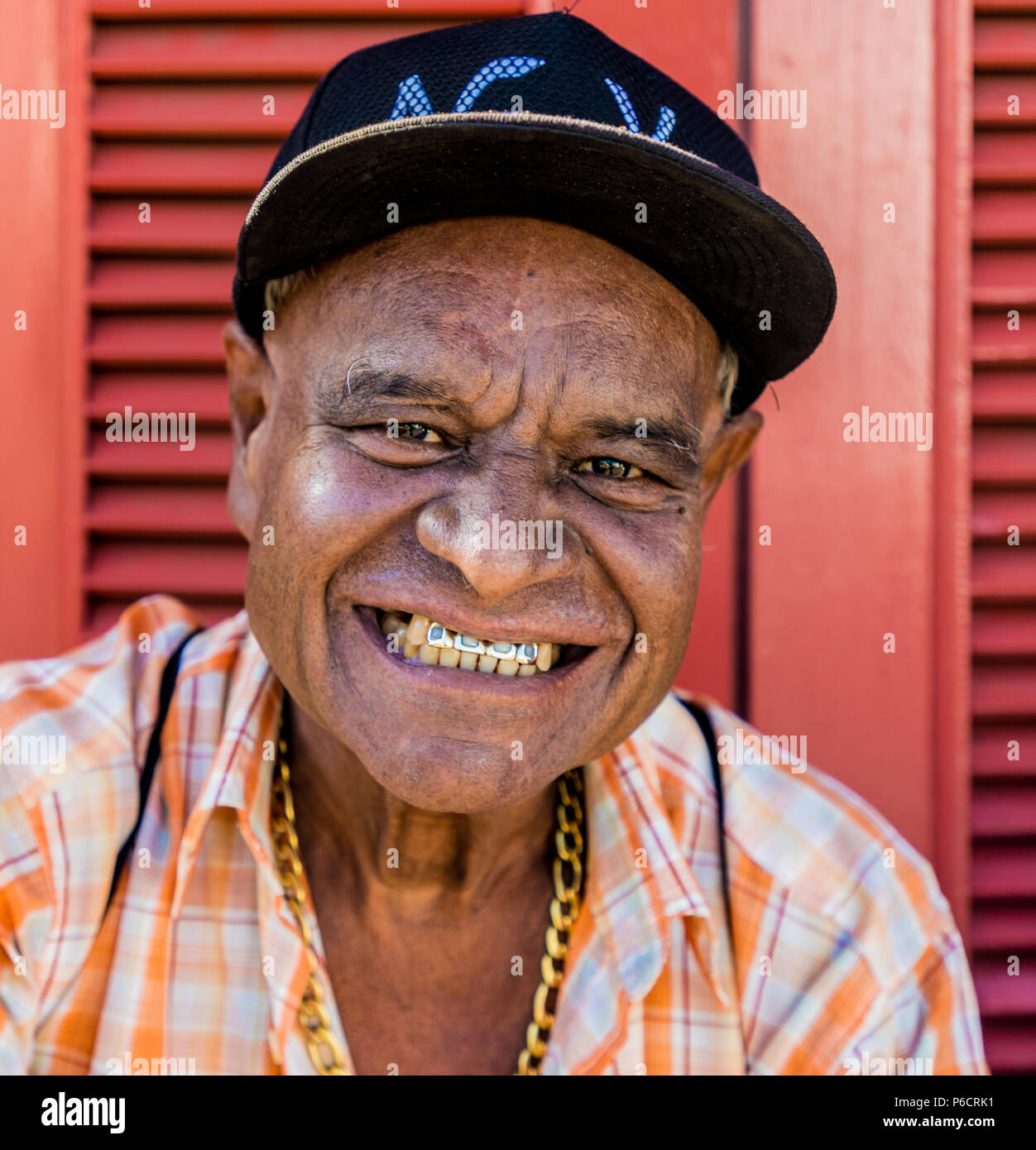 Black man gold teeth hi-res stock photography and images - Alamy