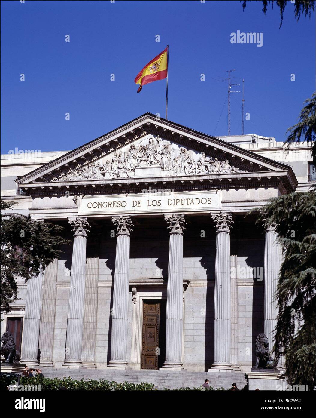 Palacio del congreso de diputados hi-res stock photography and images ...