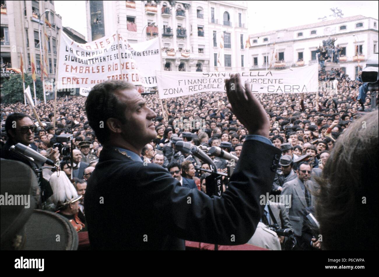 Juan Carlos I Rey De EspaÑa Roma 1938 Viaje A Andalucia En 1976