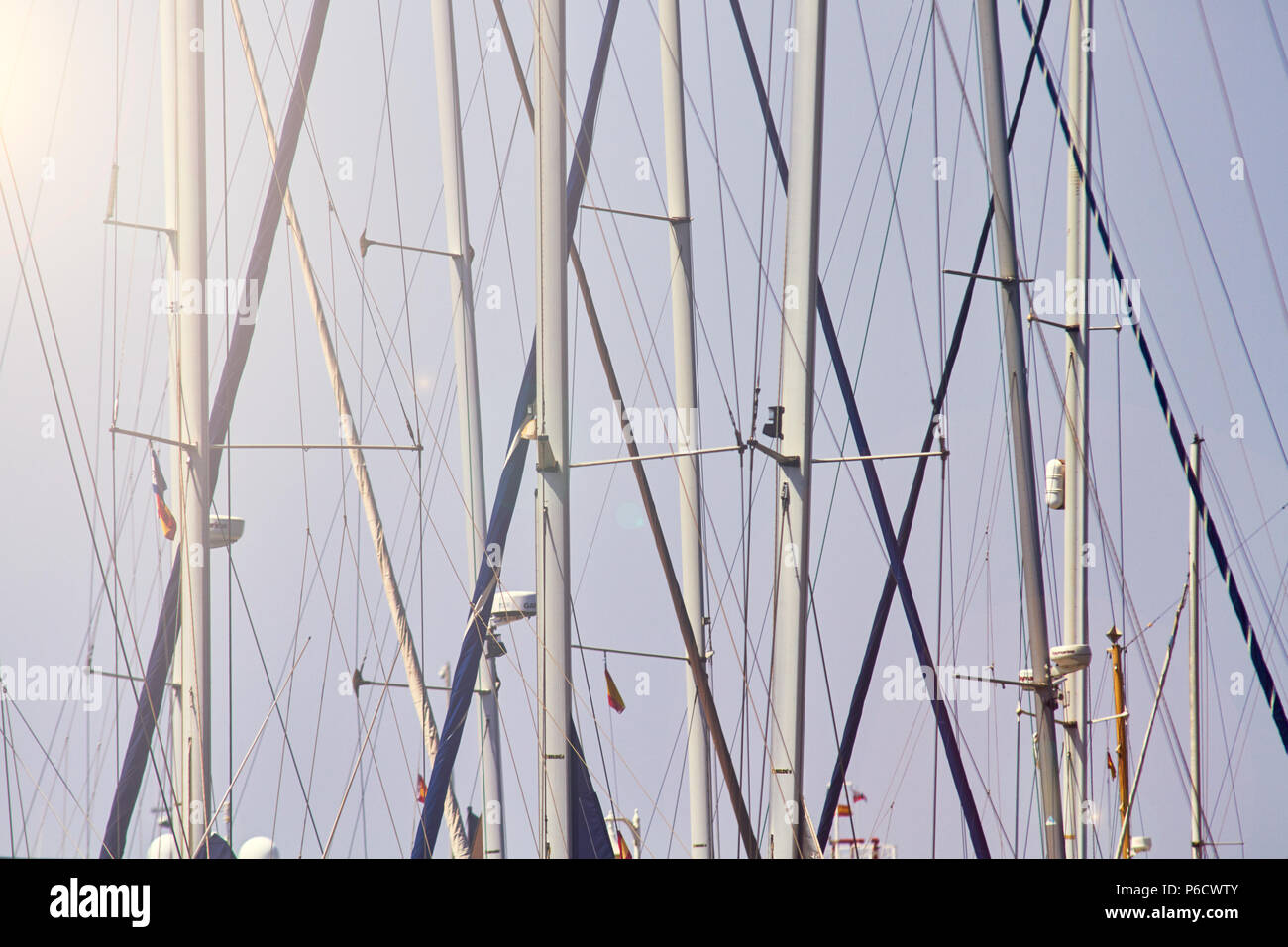 Sailboat marina mast boat hi-res stock photography and images - Alamy