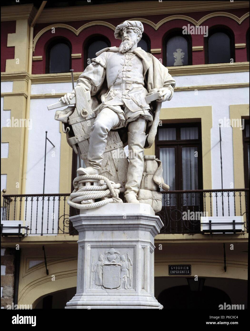 Sculpture by juan sebastian elcano hi-res stock photography and images ...