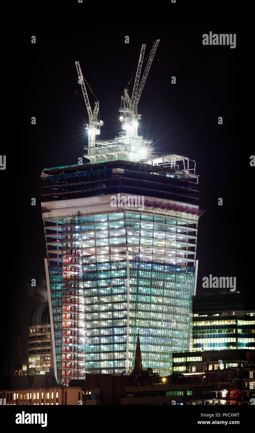 Construction progress of 20 Fenchurch street at night. Architect ...