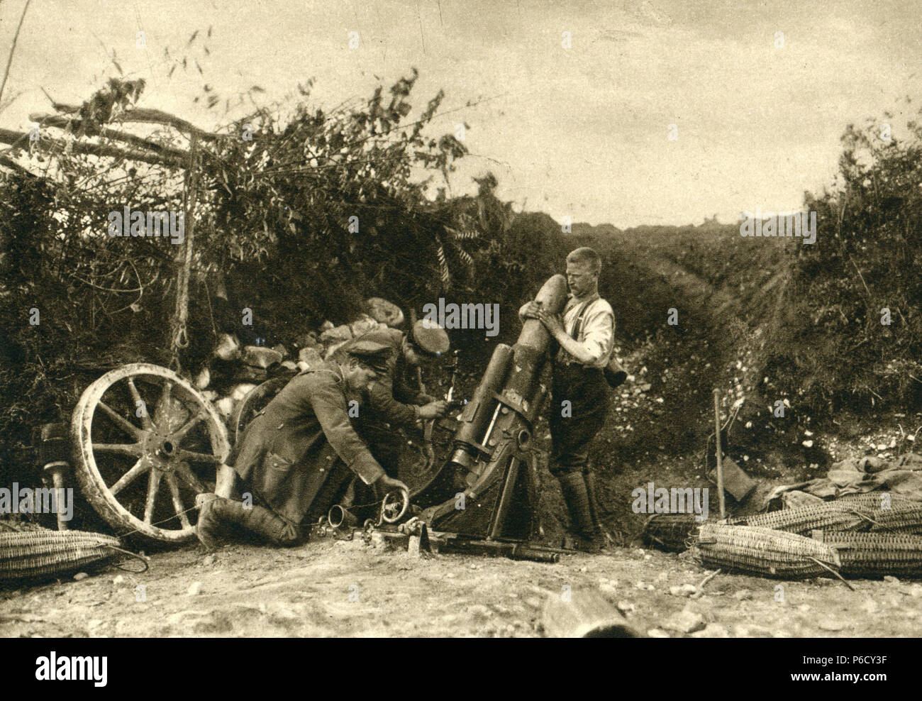 Ww1 mines hi-res stock photography and images - Alamy