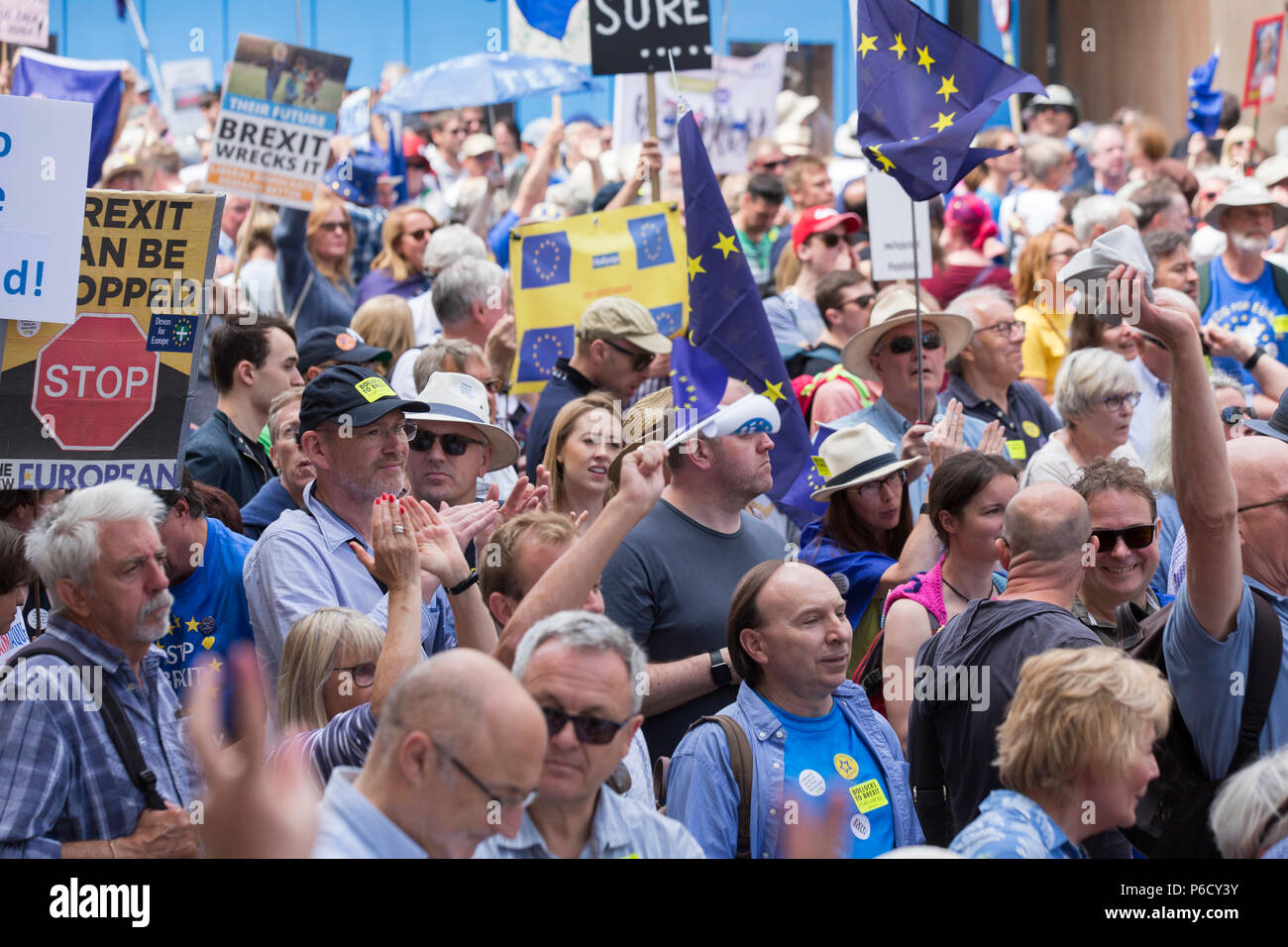 People’s Vote anti-Brexit protest: estimated 100,000 march to ...