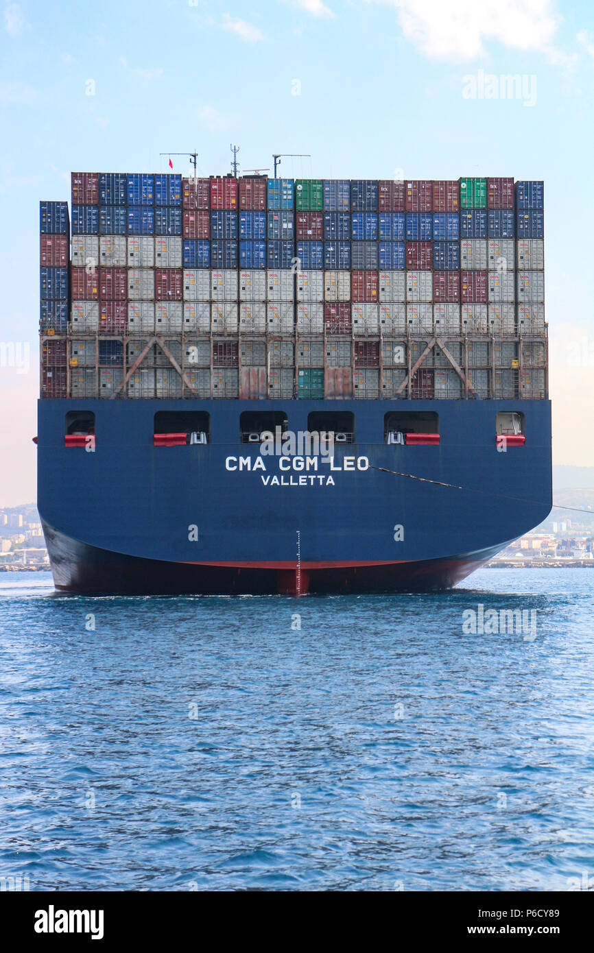 CMN's container ships queuing to pay tribute TO Jacques SAADE founder ...