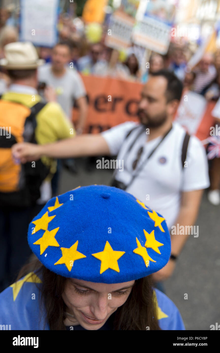 People’s Vote anti-Brexit protest: estimated 100,000 march to ...