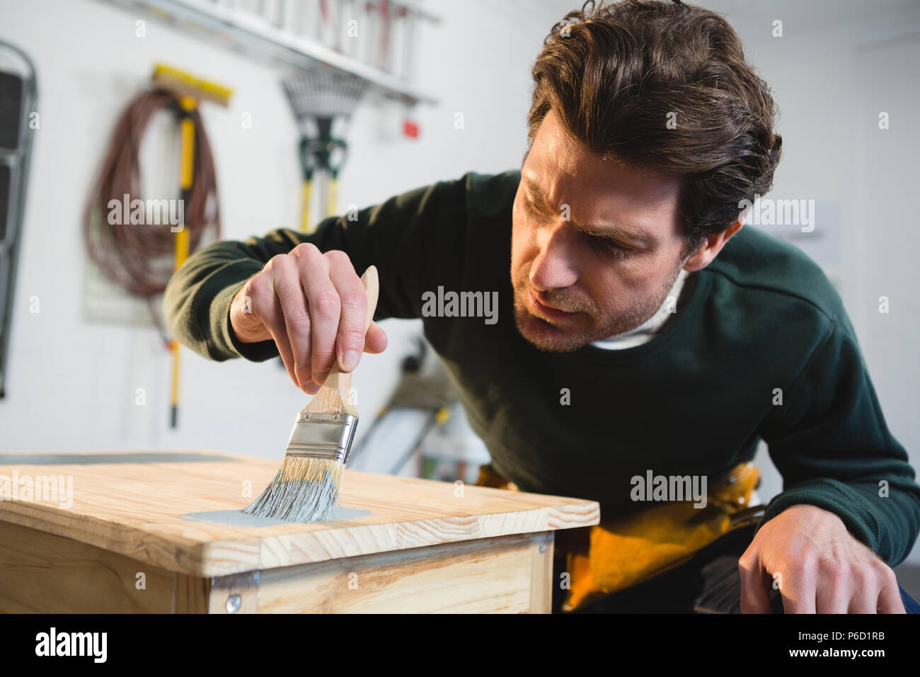 Workman painting hi-res stock photography and images - Alamy