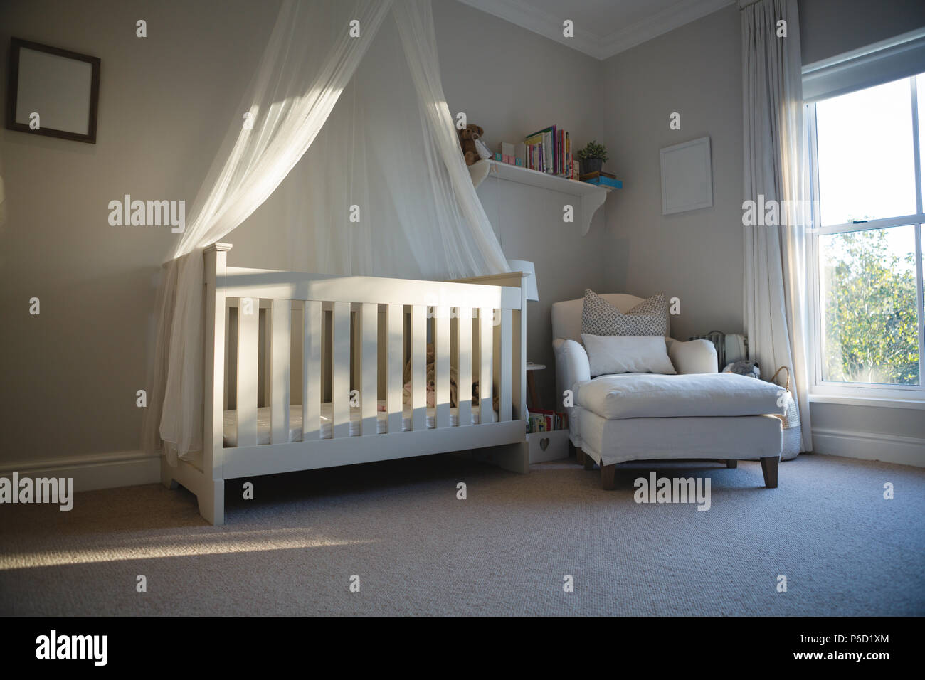 Wooden cradle hi-res stock photography and images - Alamy