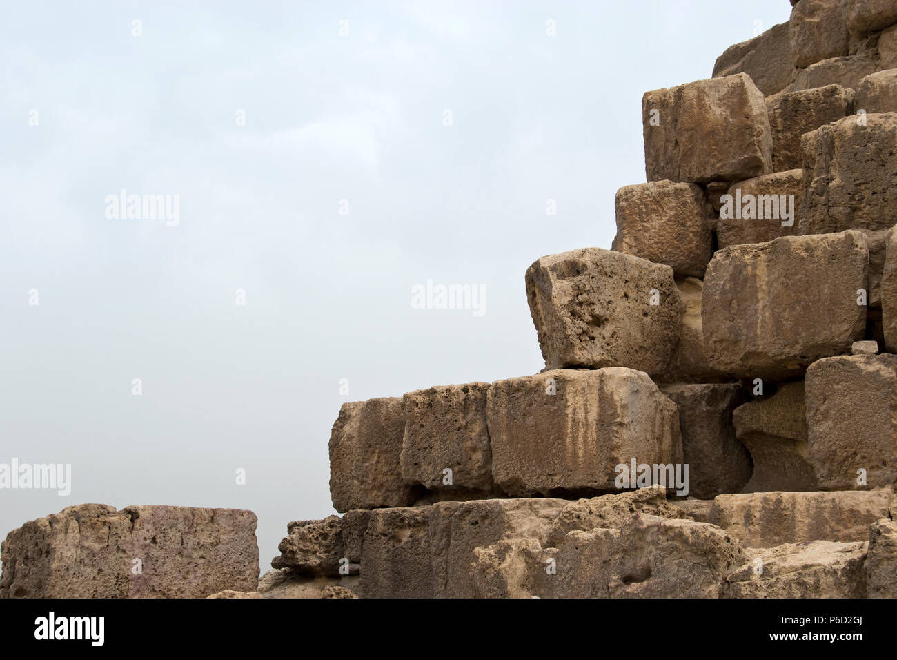 Limestone pyramid hi-res stock photography and images - Alamy