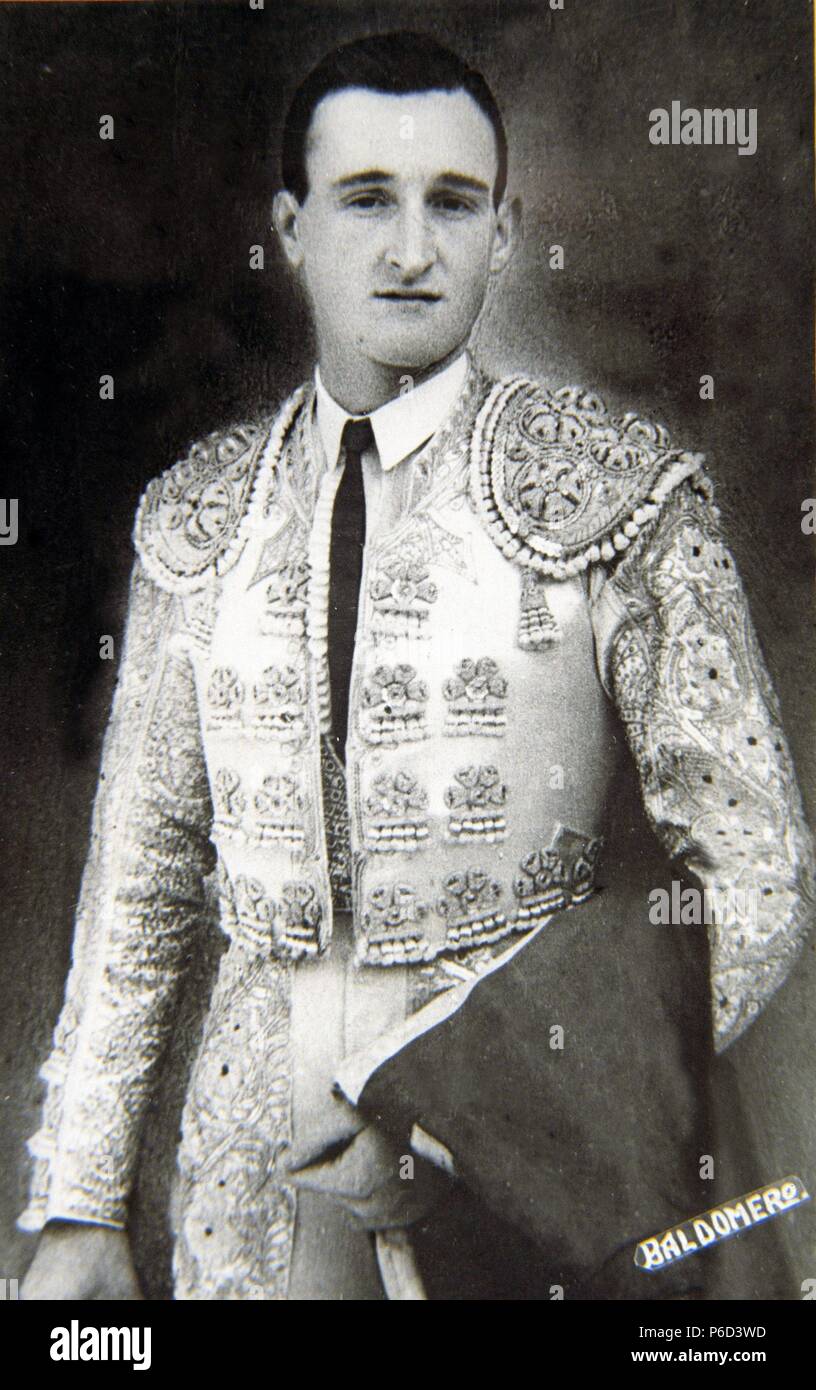 ROVIRA , RAUL. MATADOR DE TOROS PERUANO Stock Photo - Alamy