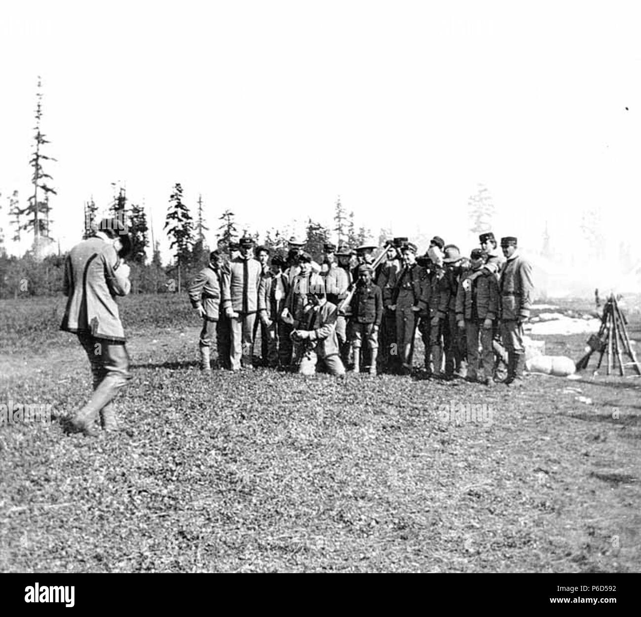 Historical photography military in Black and White Stock Photos ...