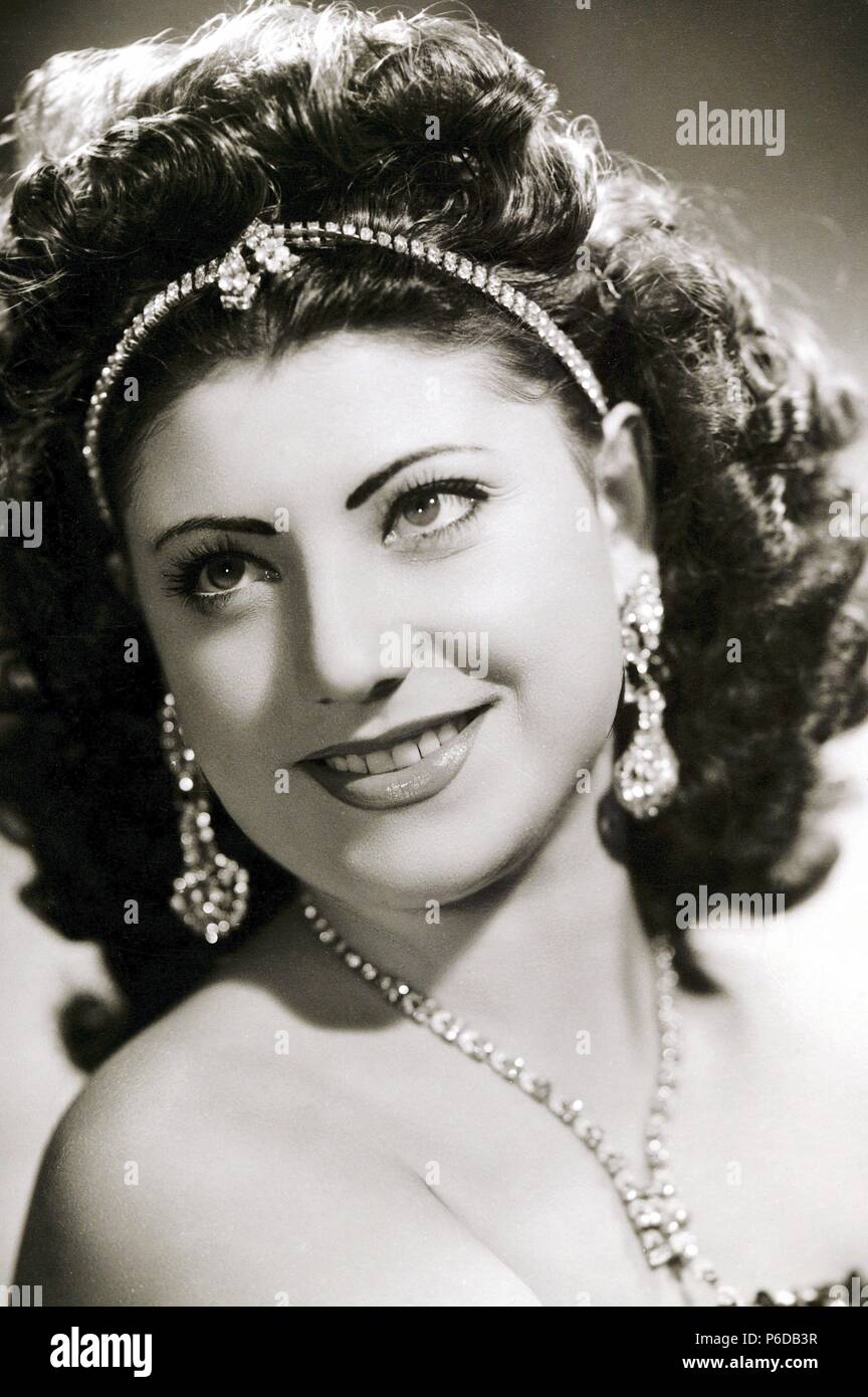 MARI BEGOÑA. ACTRIZ ESPAÑOLA DE TEATRO Y CINE FOTO PROMOCIONAL Stock ...